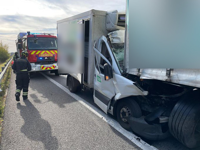 Un Hombre Fallecido Y Siete Personas Heridas En Dos Accidentes